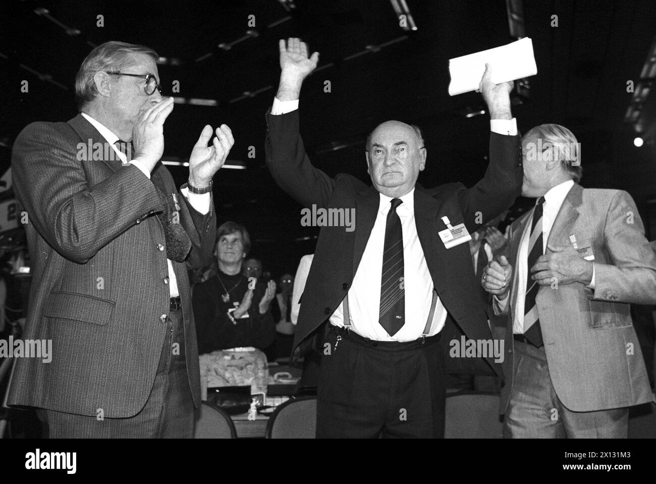 The photo was taken on October 7th 1987 on the occasion of the National ...