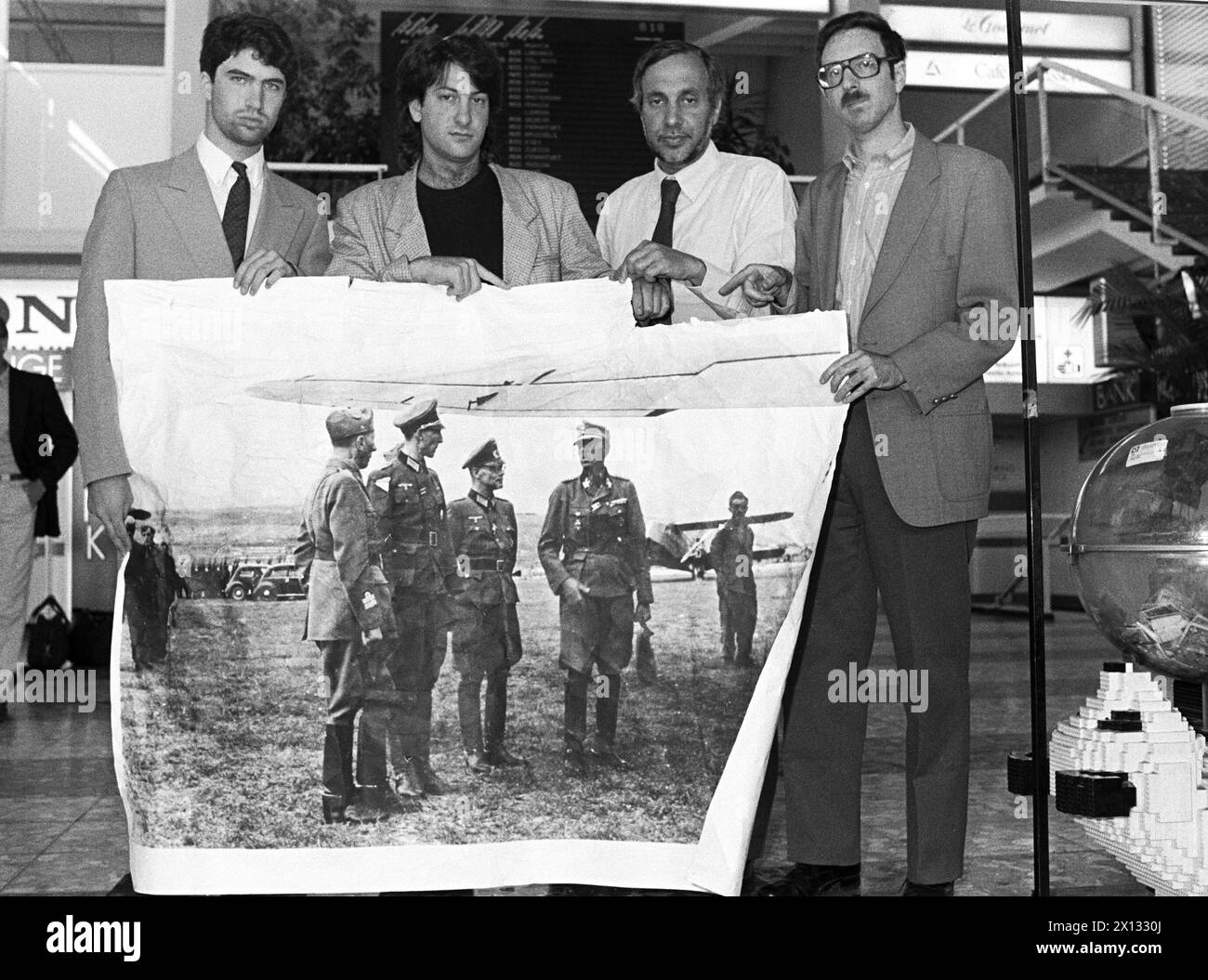 Tel aviv airport history hi-res stock photography and images - Alamy