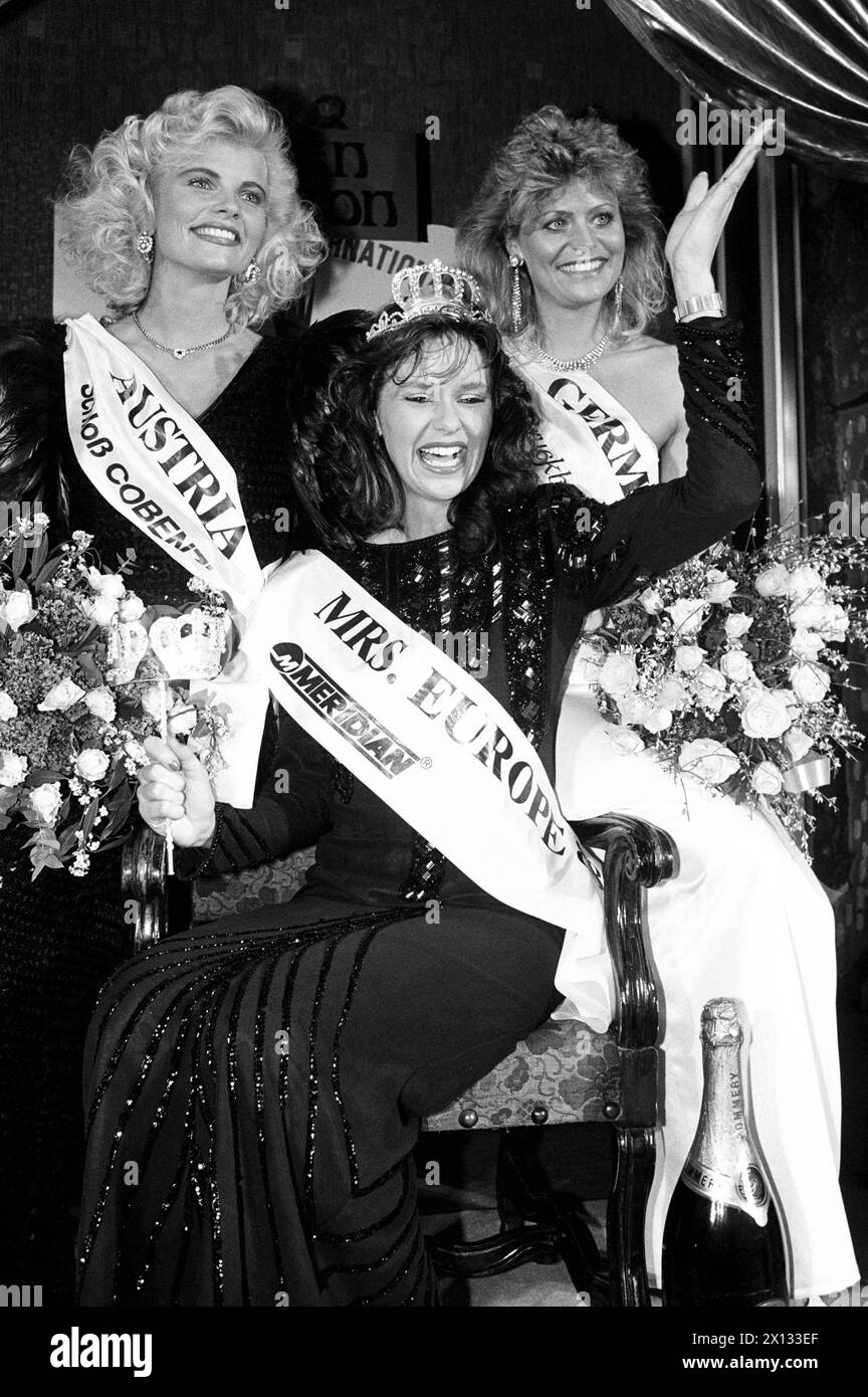 Beauty queen contest in Vienna on November 24th 1988. On the picture ...