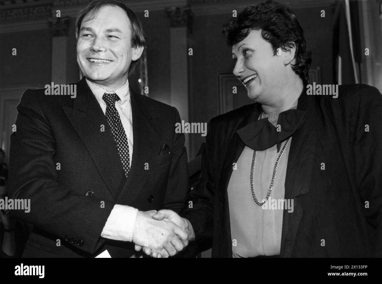 Chamber actor Black and White Stock Photos & Images - Alamy