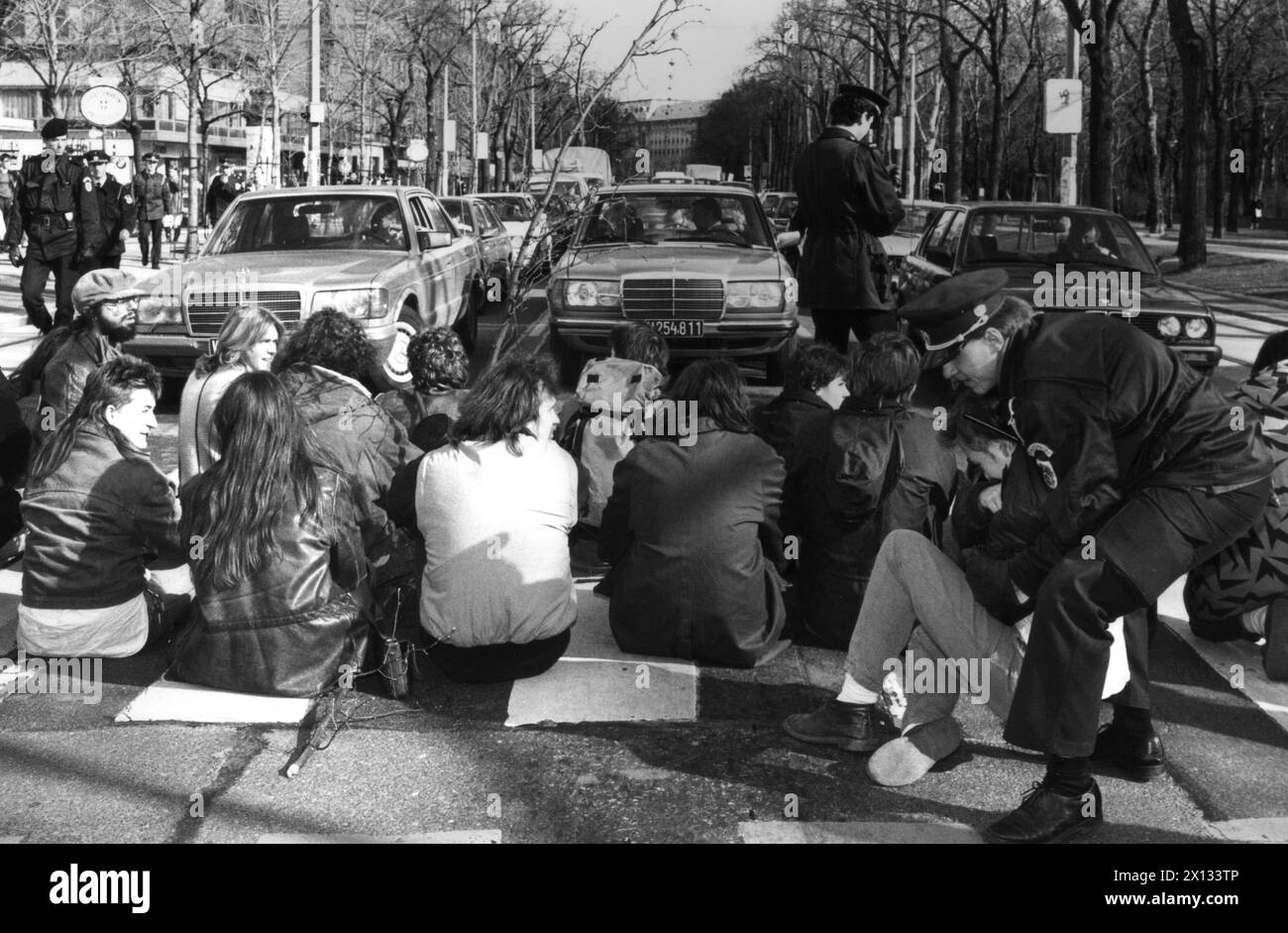 About 50 demonstrators blockadet Vienna's Parkring on March 1st 1989 to ...