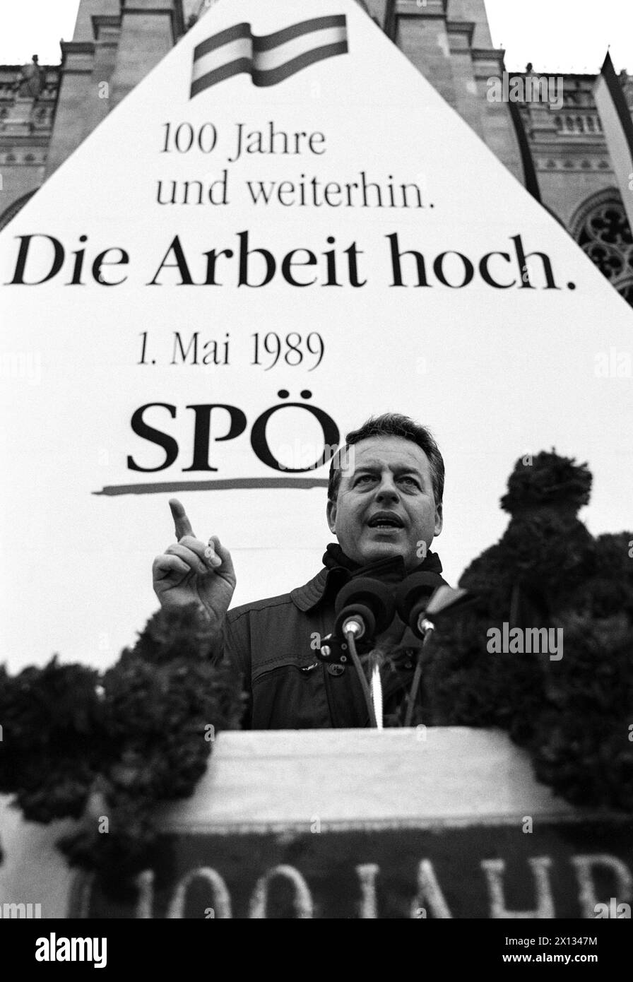 Vienna on May 1st 1989: Franz Vranitzky, party chairman of the SPOE and ...