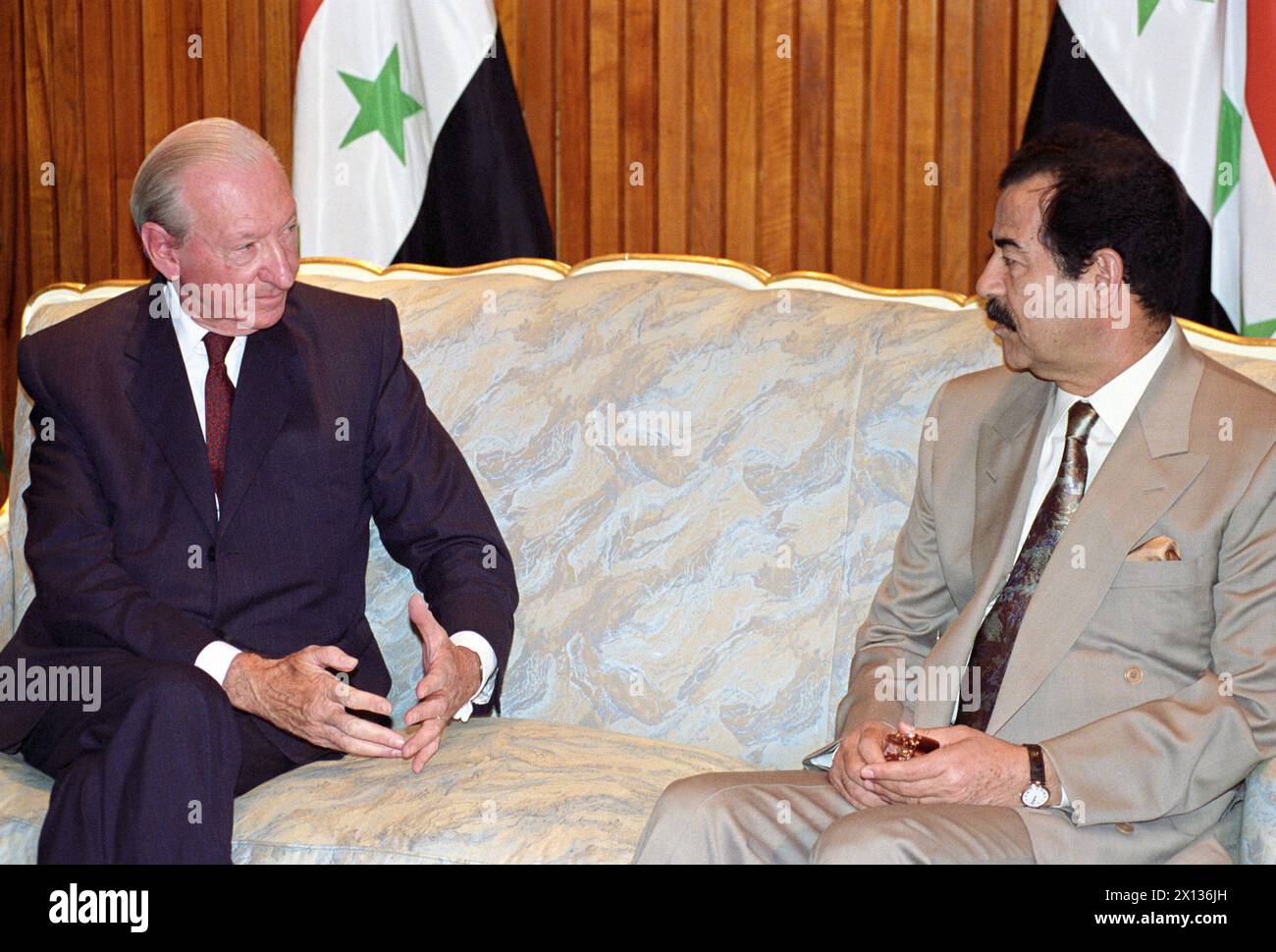 Iraqi president Saddam Hussein (r.) held talk with Austrian president ...