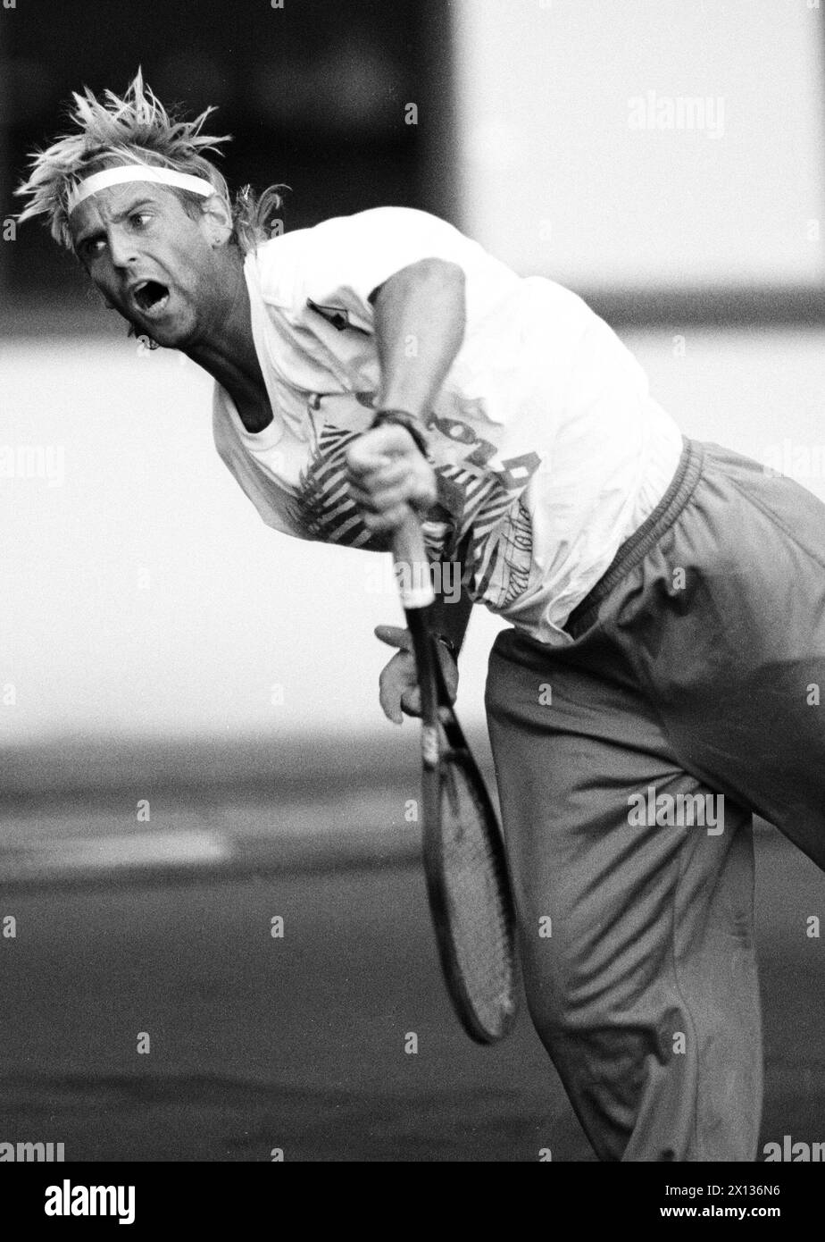 Thomas Muster during a training session in Vienna's Prater Stadium on ...