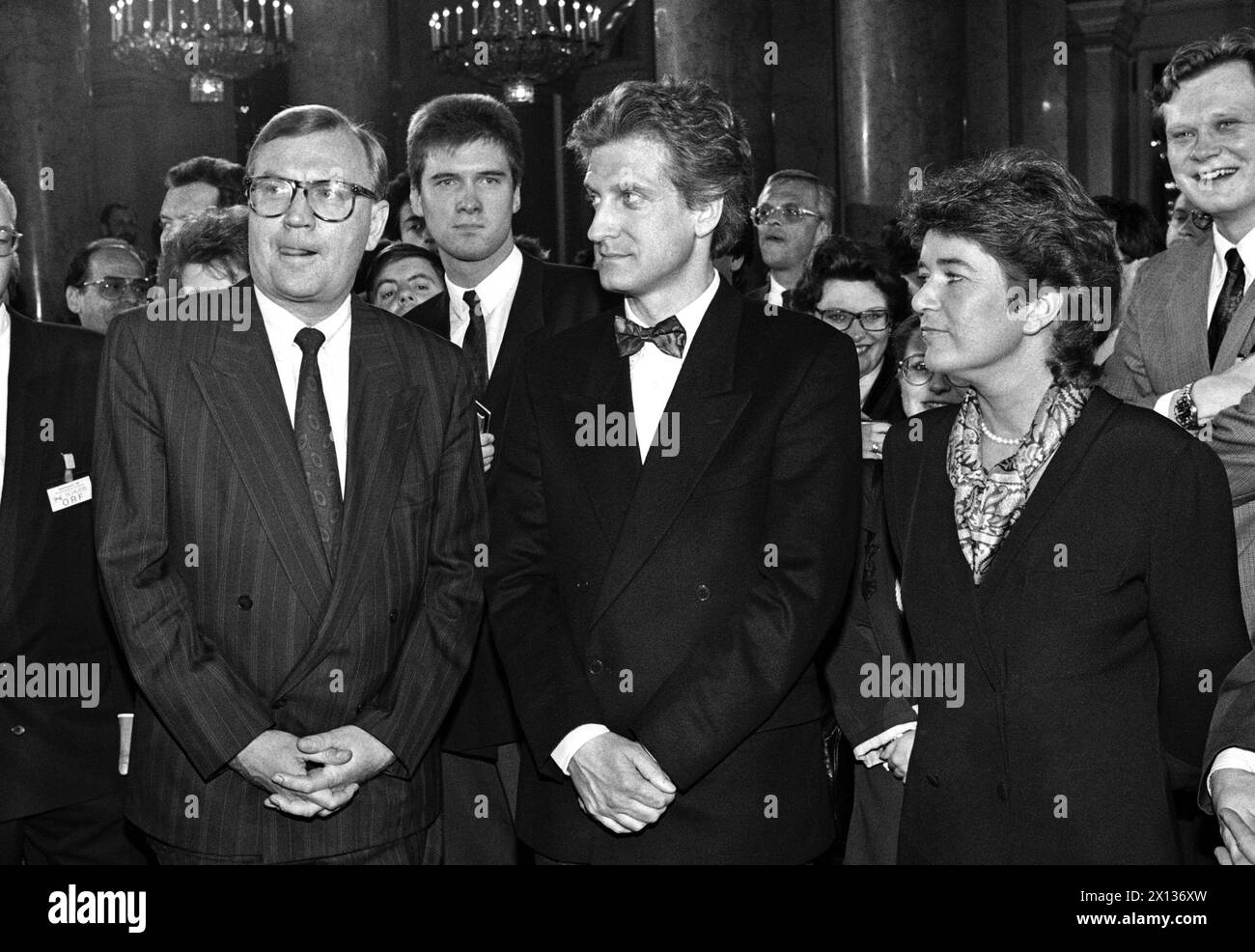 Helmut schmidt cap Black and White Stock Photos & Images - Alamy