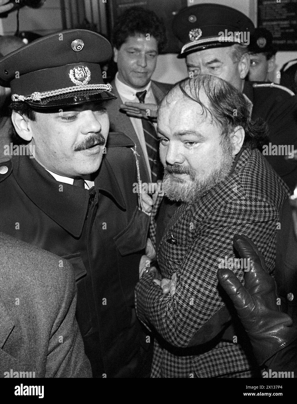 Proclamation of sentence in the trial against Udo Proksch (picture) in ...