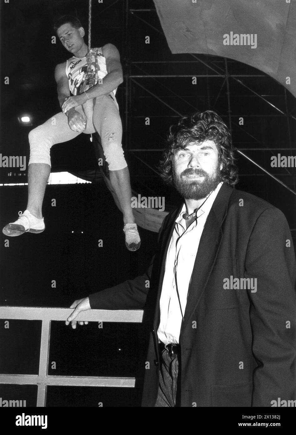 Vienna on April 25th 1991: Reinhold Mesnner at a press conference of ...