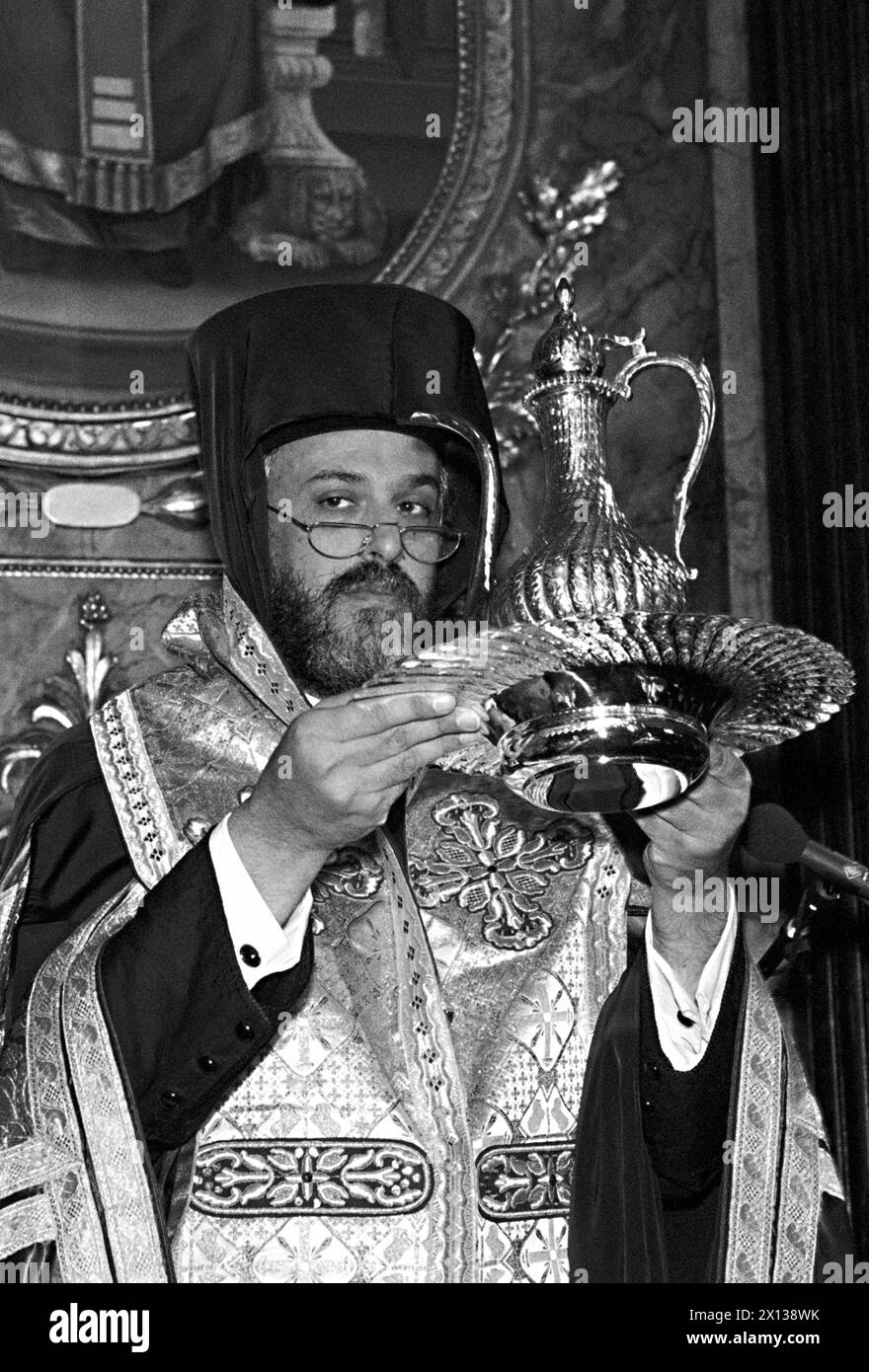 On 15 December 1991 the new Greek-orthodox metropolitan bishop of ...