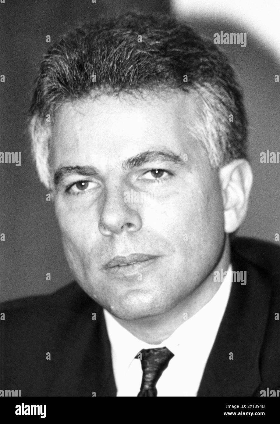 Austrian health minister Michael Ausserwinkler on 30 March 1992 ...