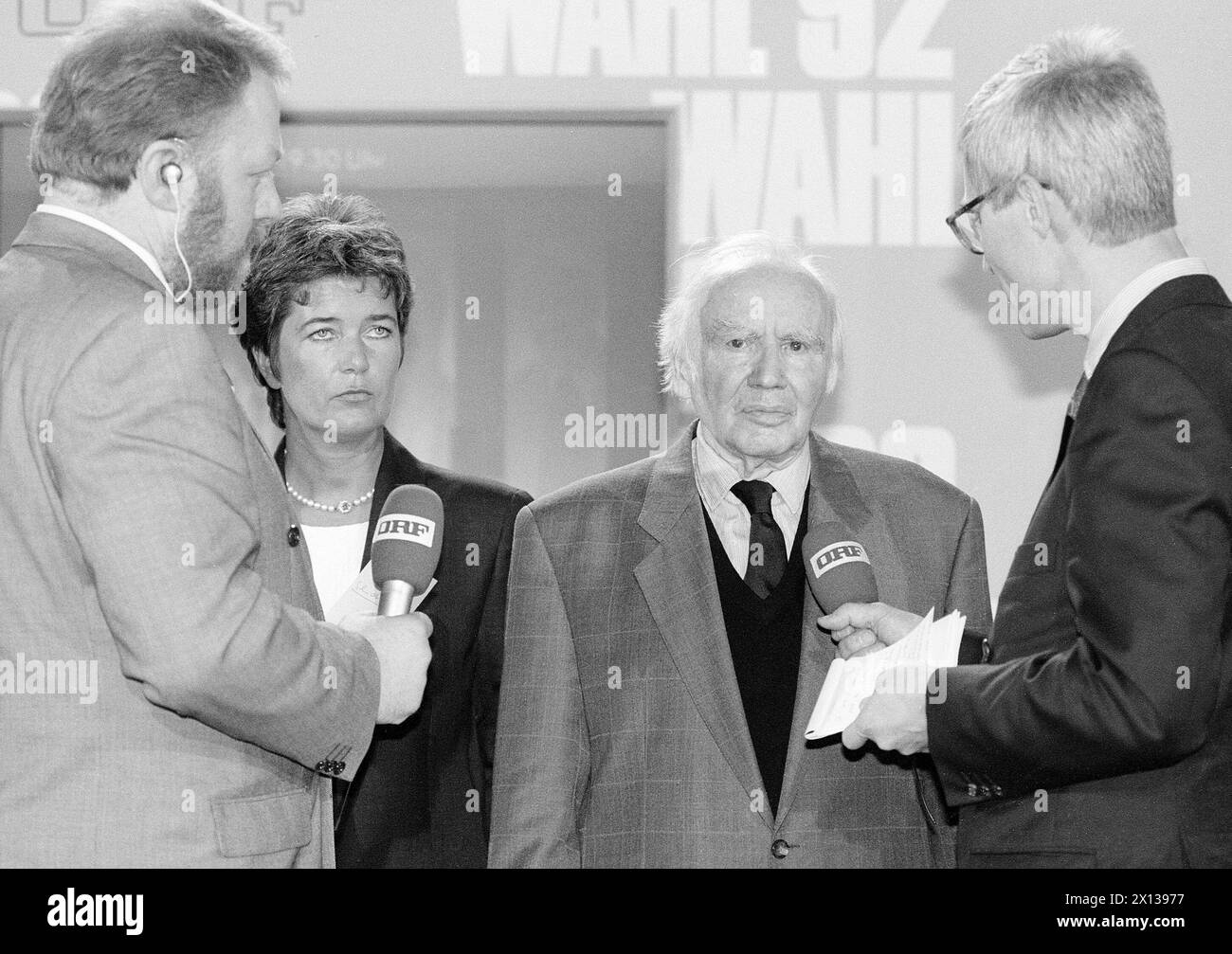 Orf moderator hi-res stock photography and images - Alamy