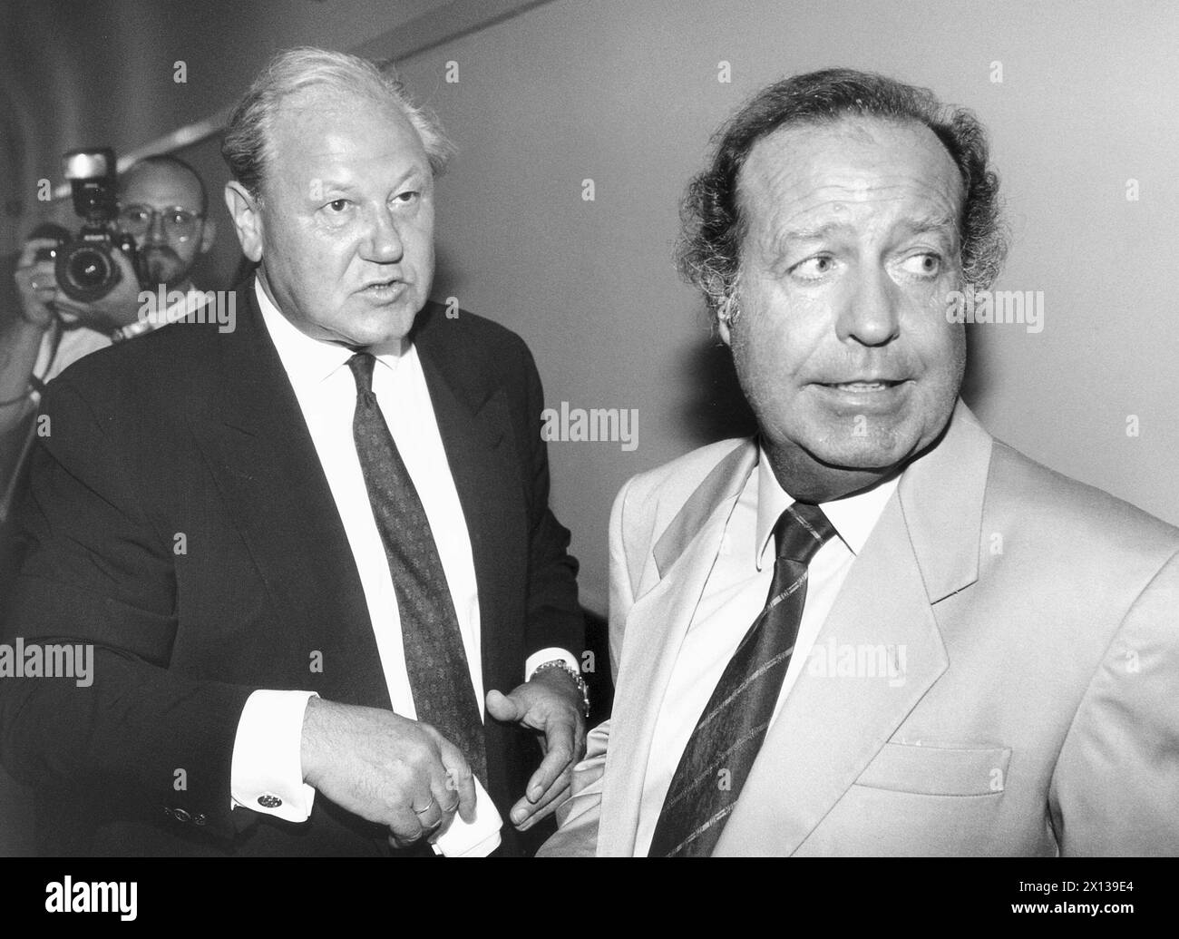 Ancient Interior Minister Karl Blecha (l.) and his advocate Herbert ...