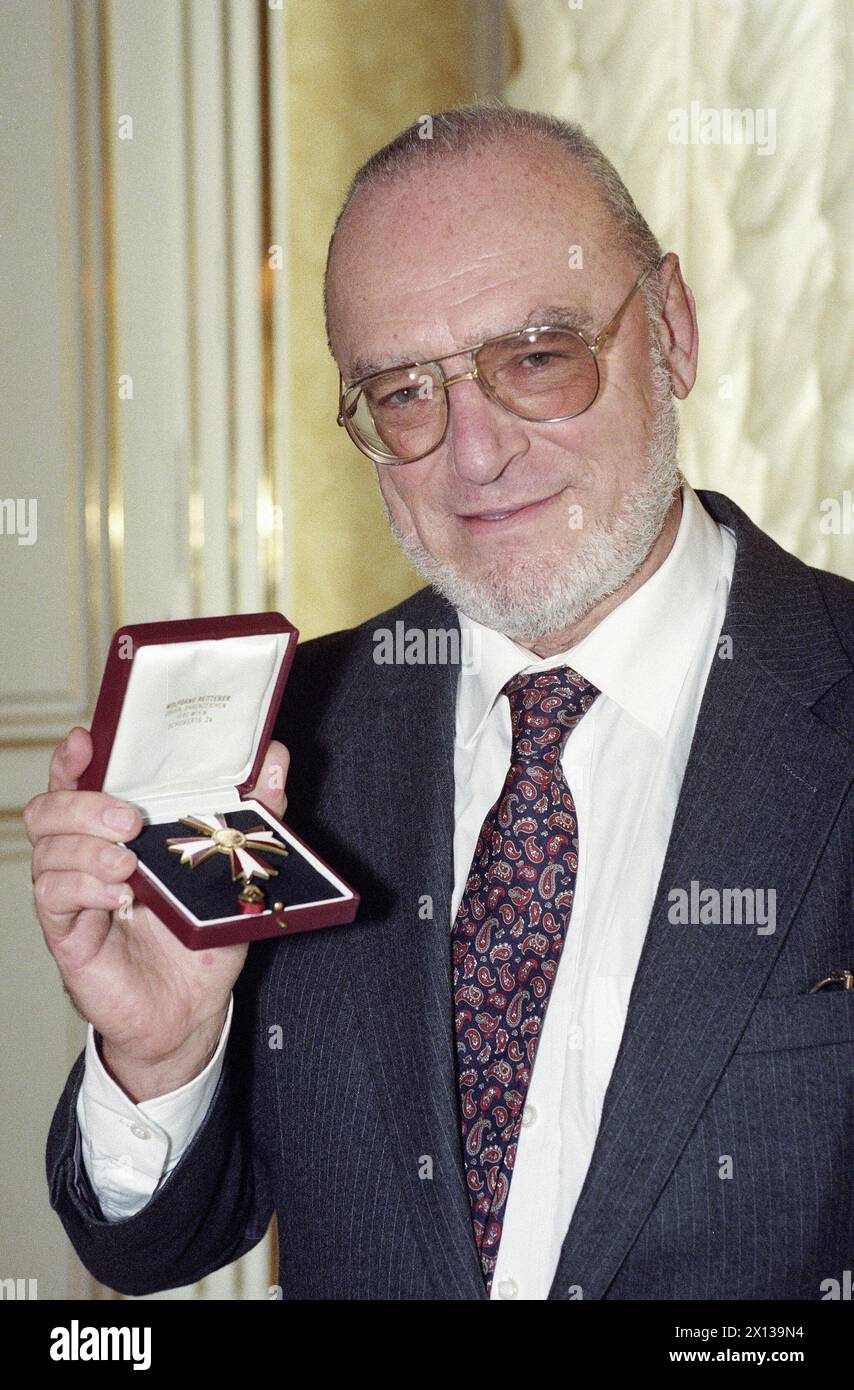 19921027 hi-res stock photography and images - Alamy