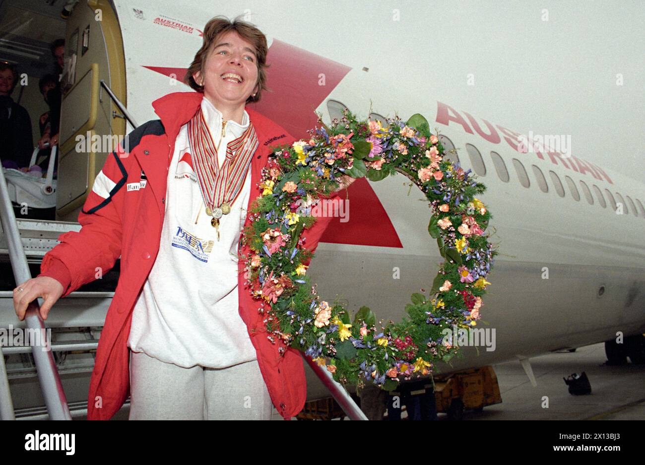 1994 lillehammer olympic games hi-res stock photography and images - Alamy