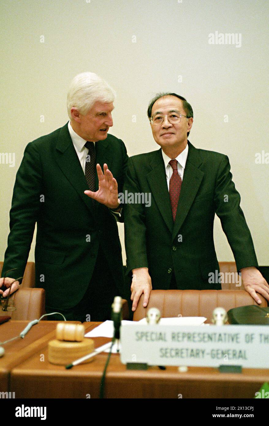 Vienna on May 24th 1994: William Eagleton (l., special co-ordinator for ...