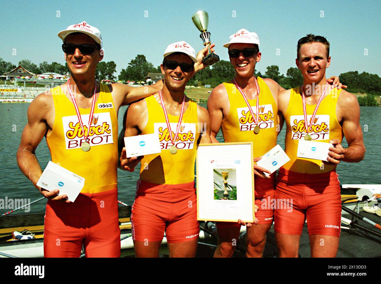 Rowers l r hi-res stock photography and images - Alamy