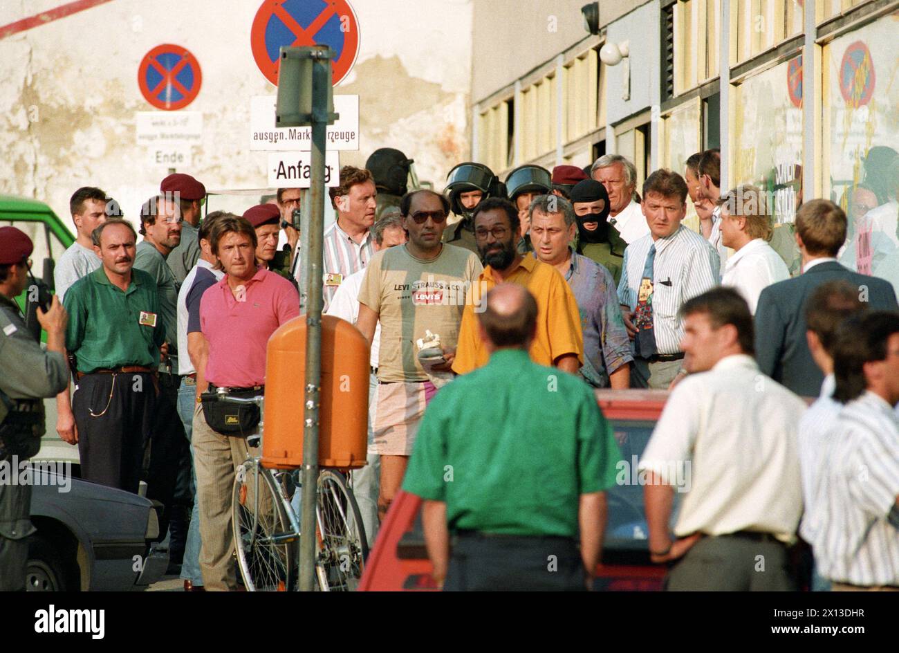 Vienna on July 5th 1994: An escaped prisoner took the mother of his ...