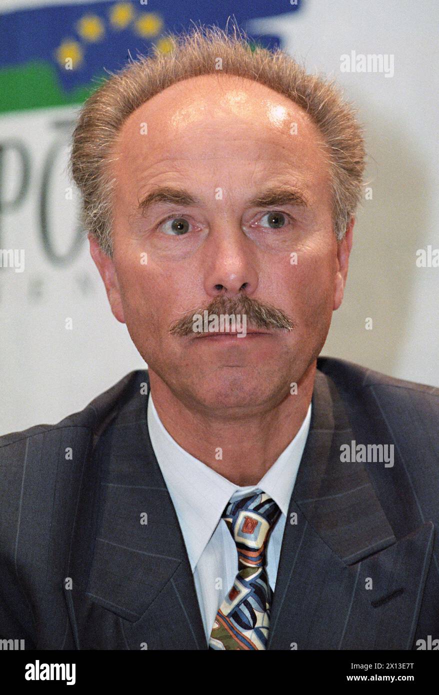 Vienna on October 21st 1994: Presentation of Vienna's new municipal ...