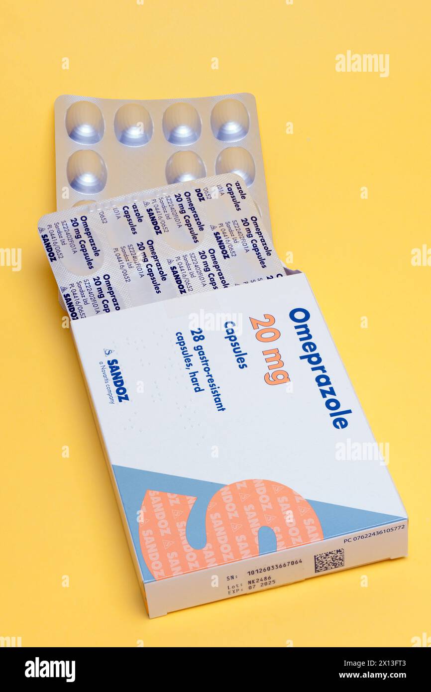 Box of 28 Tablets of Omeprazole 20mg to Treat Indigestion and Heartburn ...