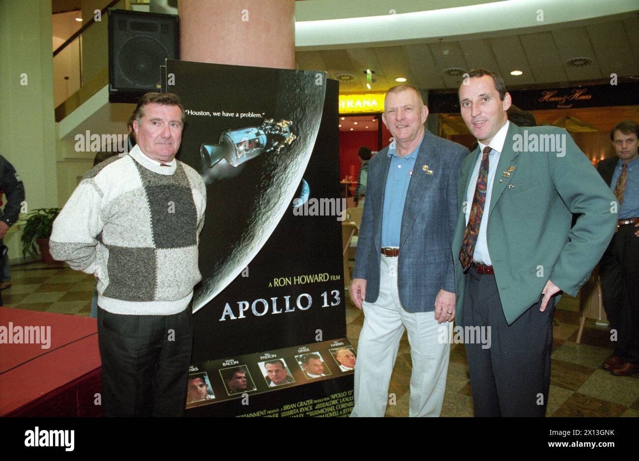 On Oct. 12th 1995 starts the film "Apollo 13" in Vienna with a benefit ...