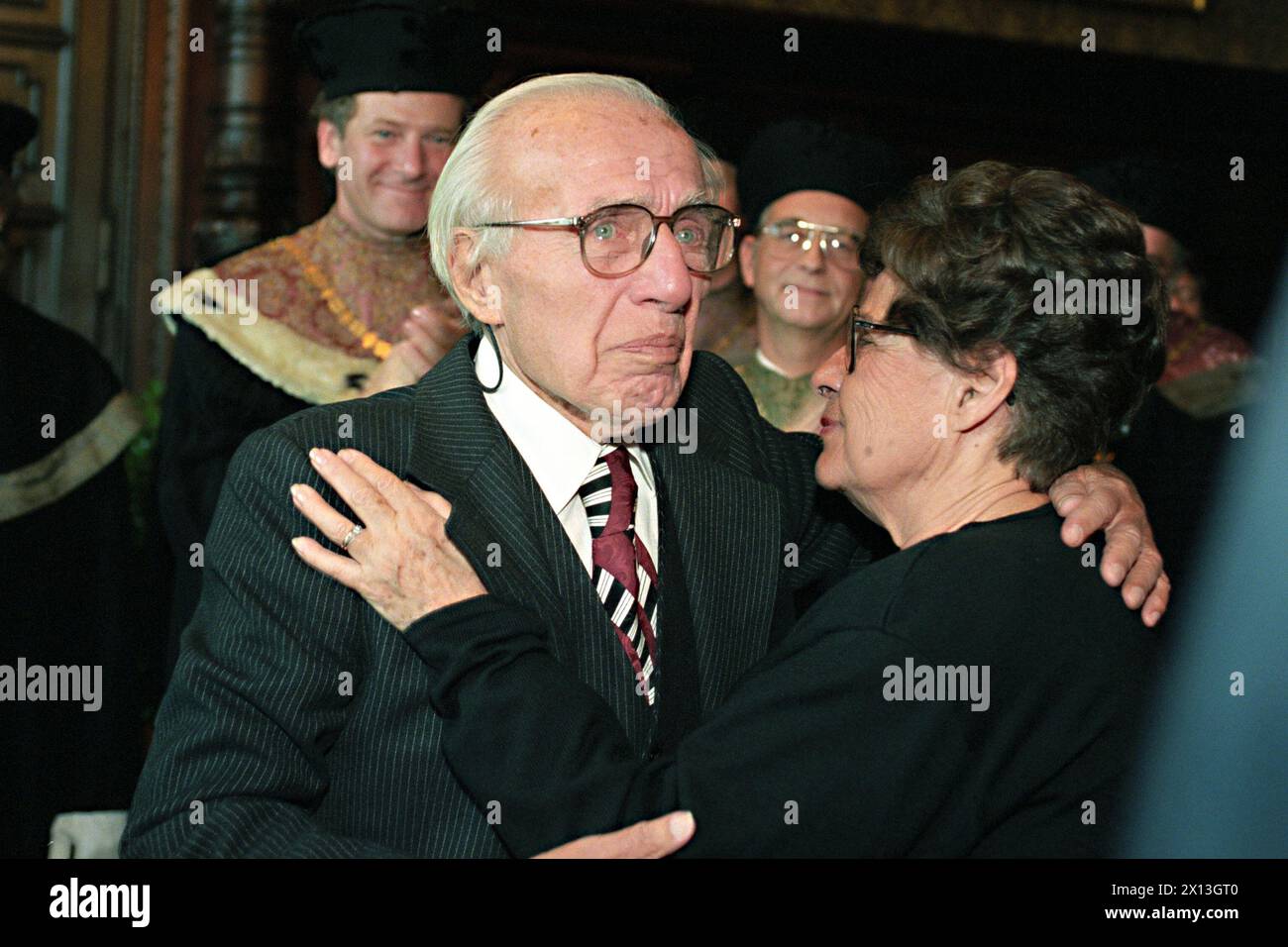 Vienna on October 25th 1995: Rudolf Ekstein (l.), psychoanalyst with ...