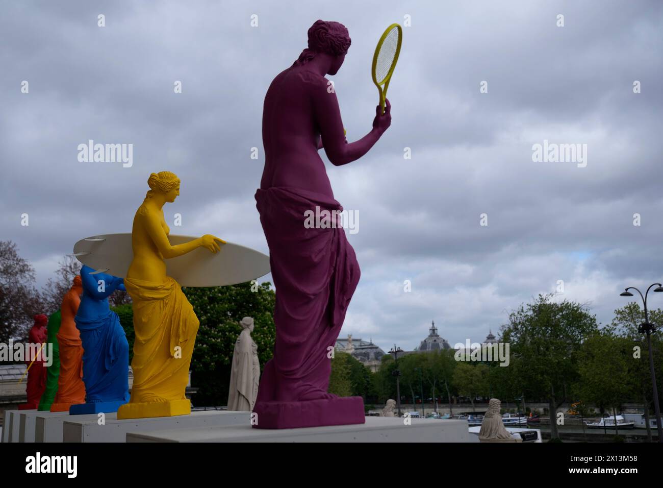 Copies of one of the most famous Greek statues, the Venus of Milo, are ...