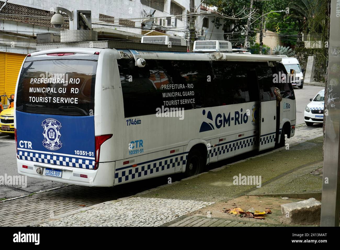 Tourist coach parked hi-res stock photography and images - Alamy