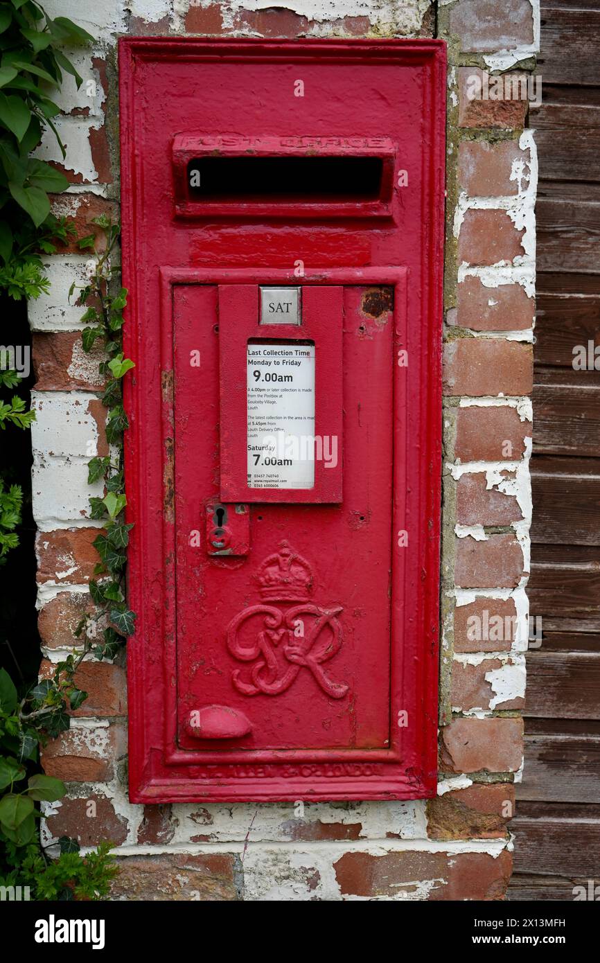 Vintage Red British post box from the reign of King George VI (1936 ...
