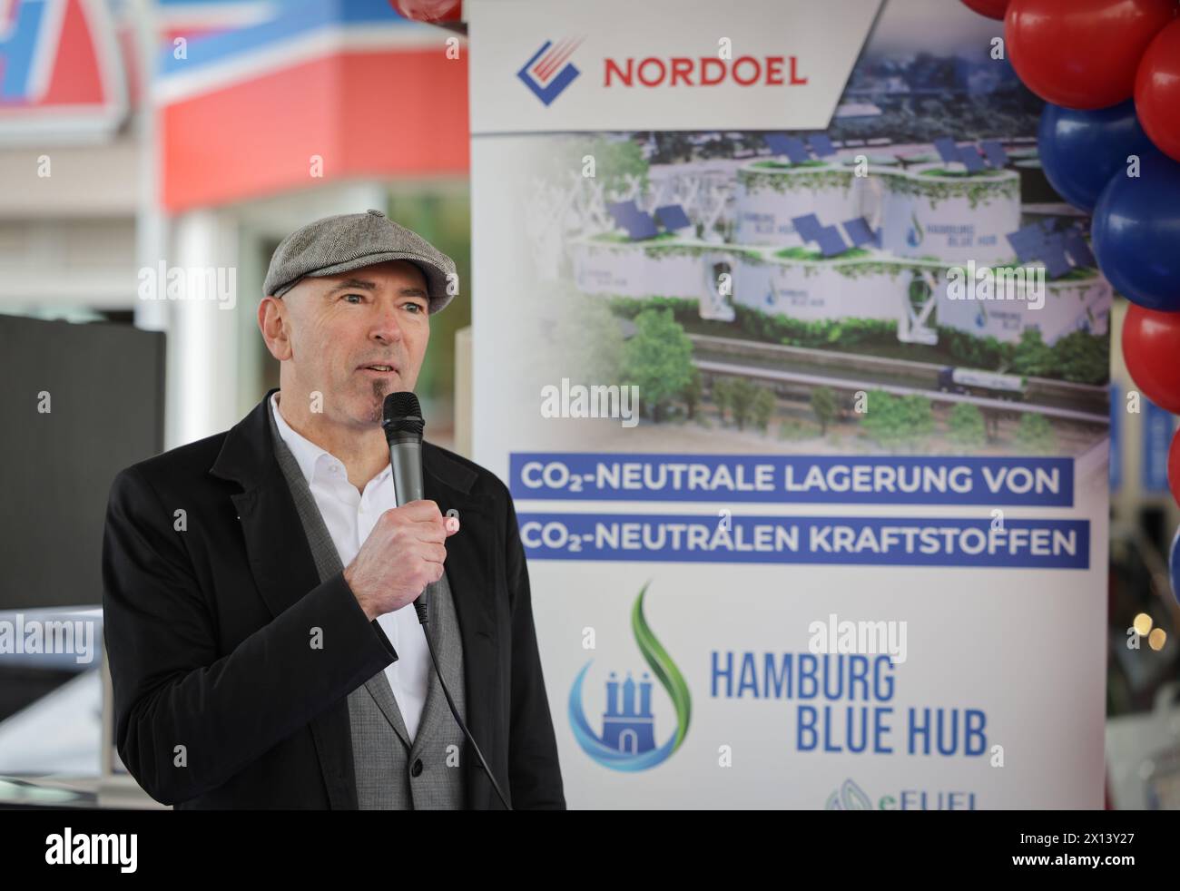 Hamburg, Germany. 15th Apr, 2024. Matthias Bartholl, Managing Director ...