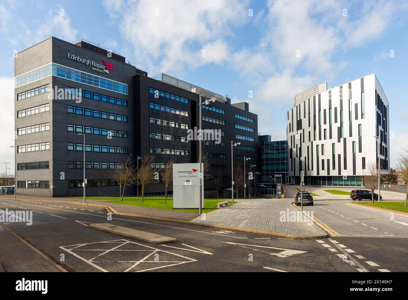 Modern university campus hi-res stock photography and images - Alamy