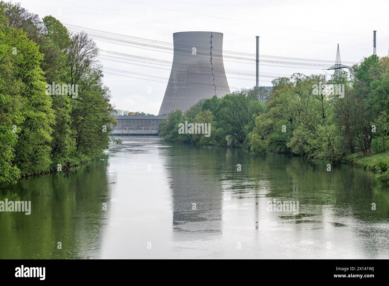 Essenbach, Germany. 15th Apr, 2024. The cooling tower of the ...