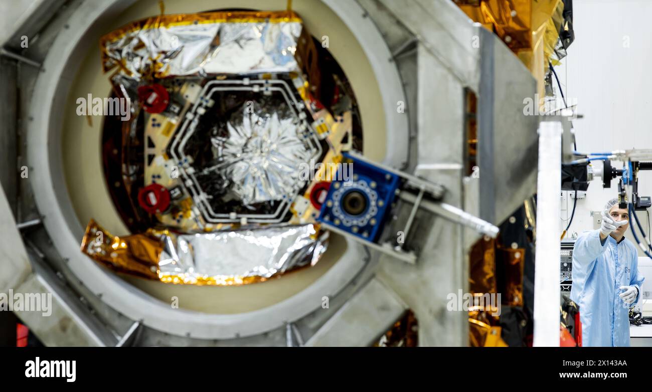 NOORDWIJK - The Hera spacecraft in a cleanroom of the European Space ...