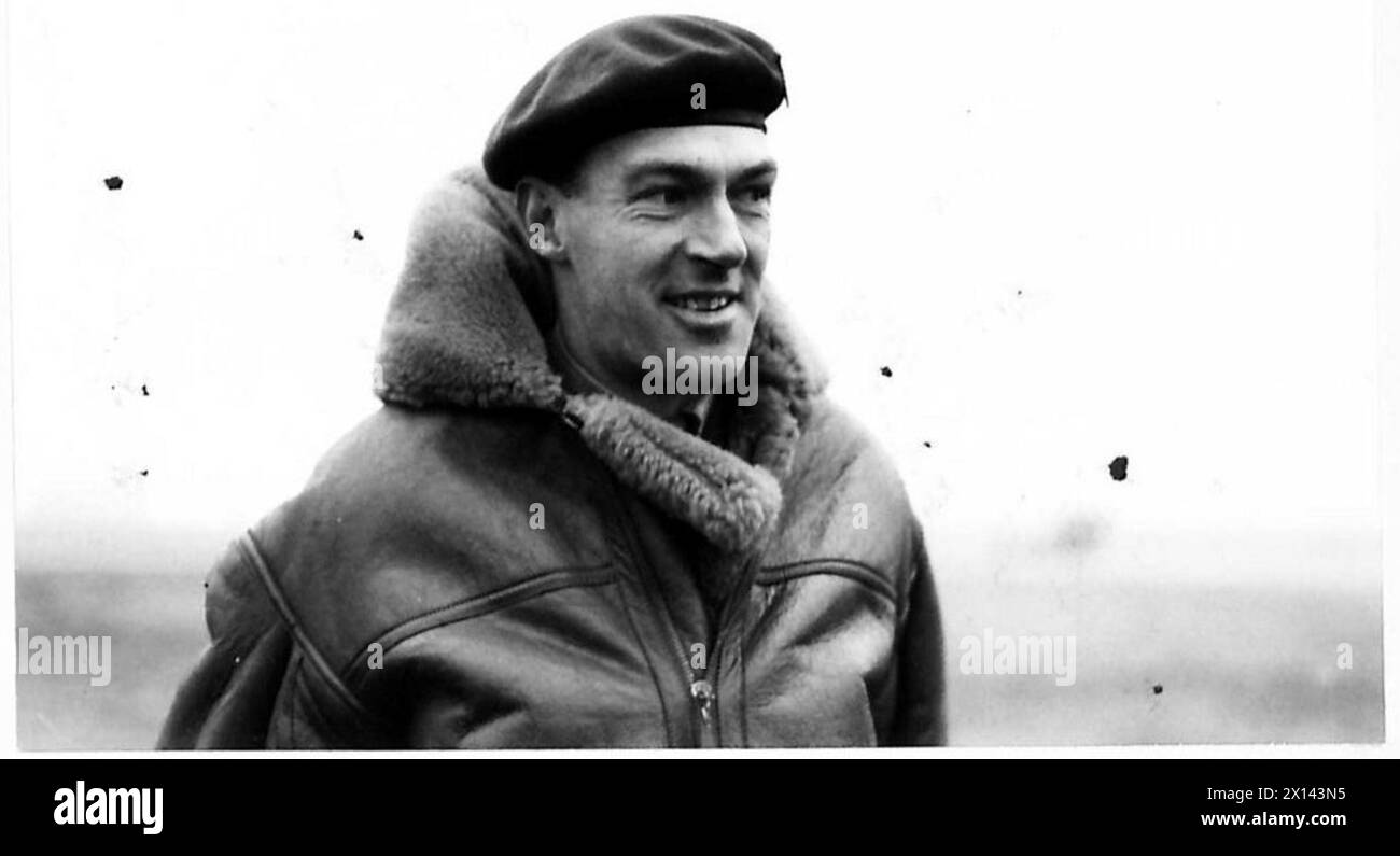 GLIDER PILOT REGIMENT - Lieutenant Colonel Ian Murray, D.S.O Stock ...