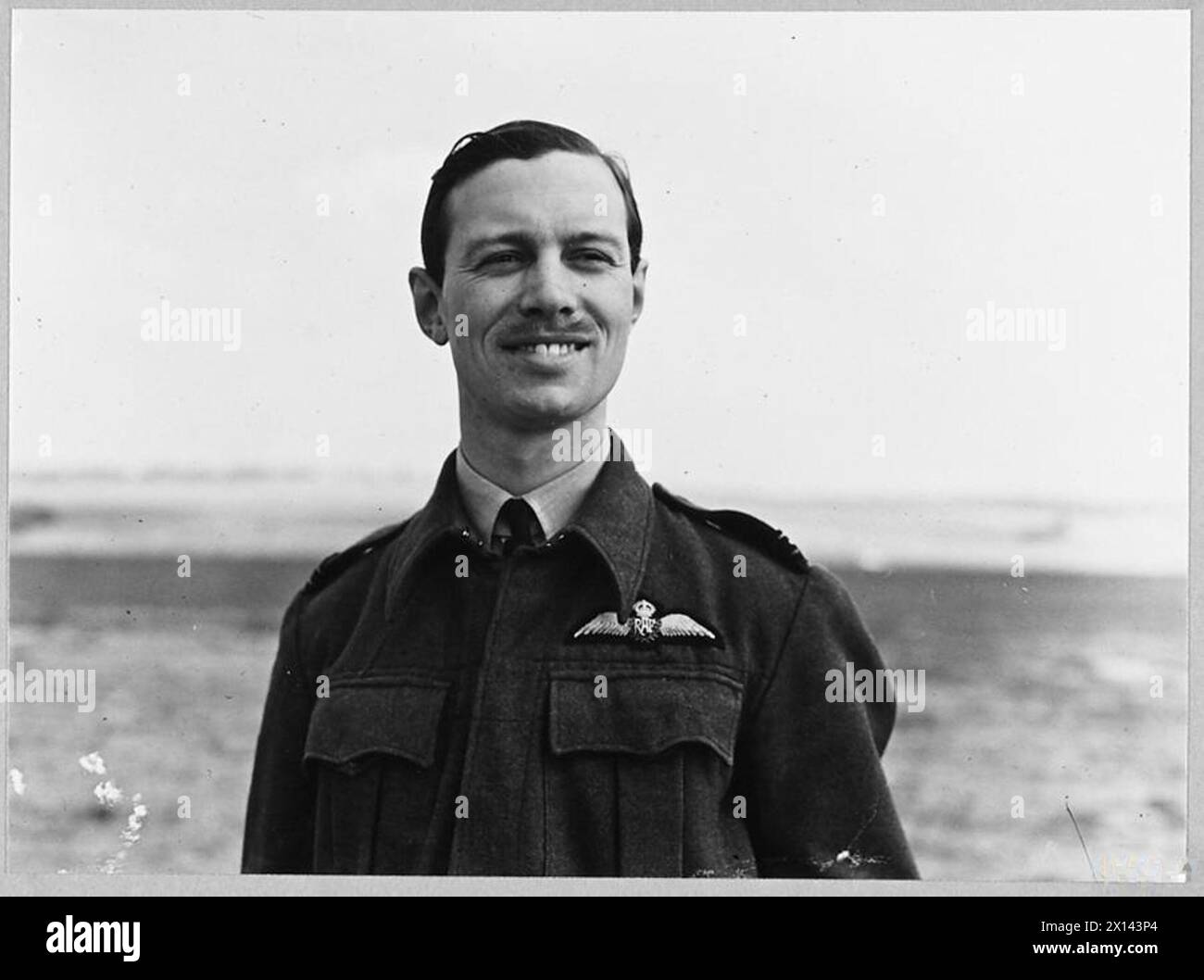 MEN OF AN ARMY COOPERATION SQUADRON - Flight Lieutenant Geoffrey Harry ...