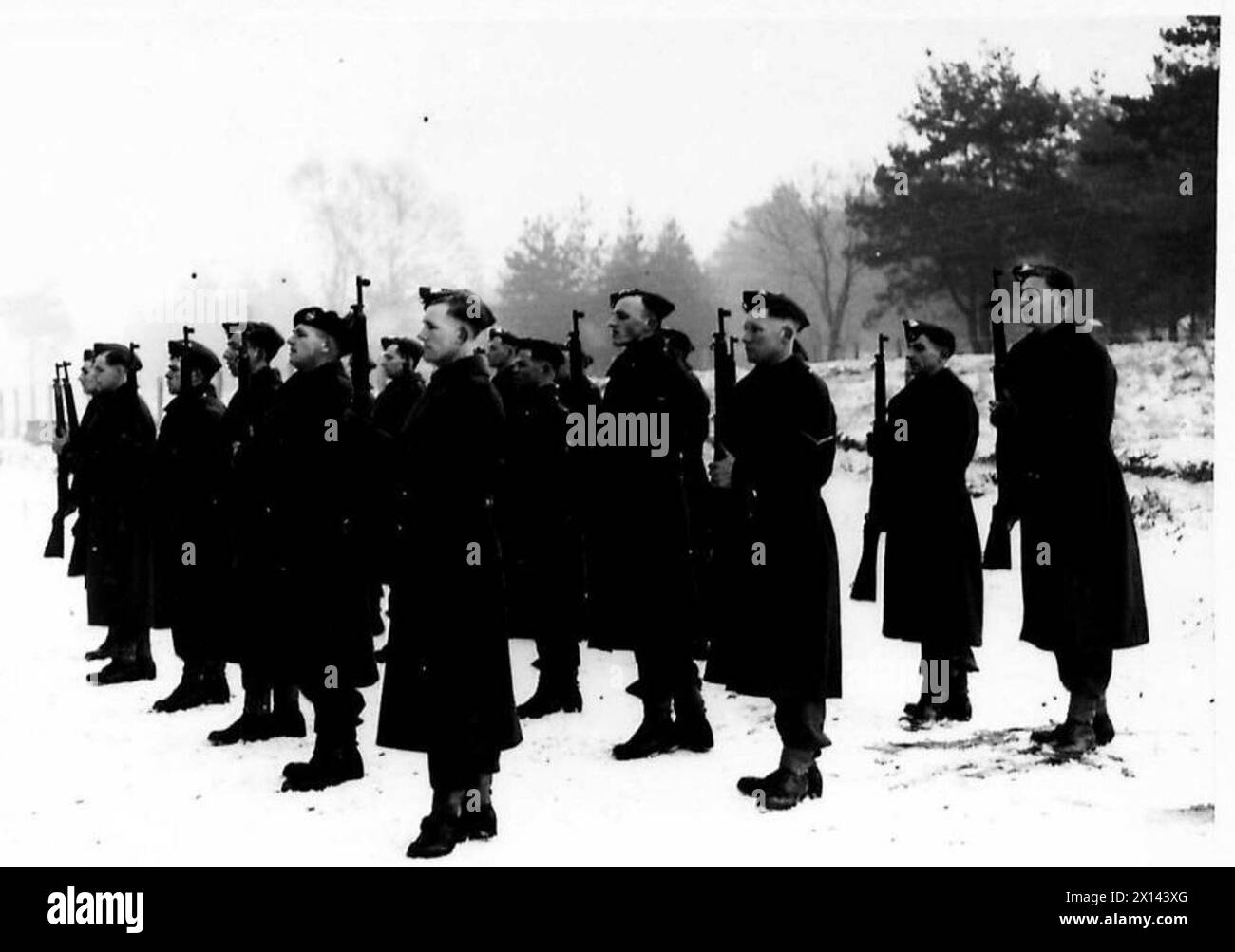Military police personnel practice Black and White Stock Photos ...