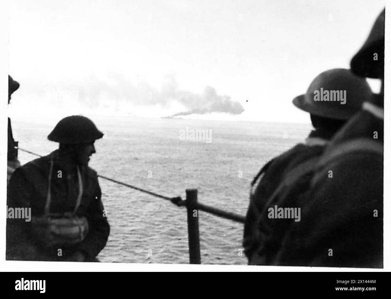 ITALY : ALLIED LANDINGSOUTH OF ROME - To cover the convoy from air ...