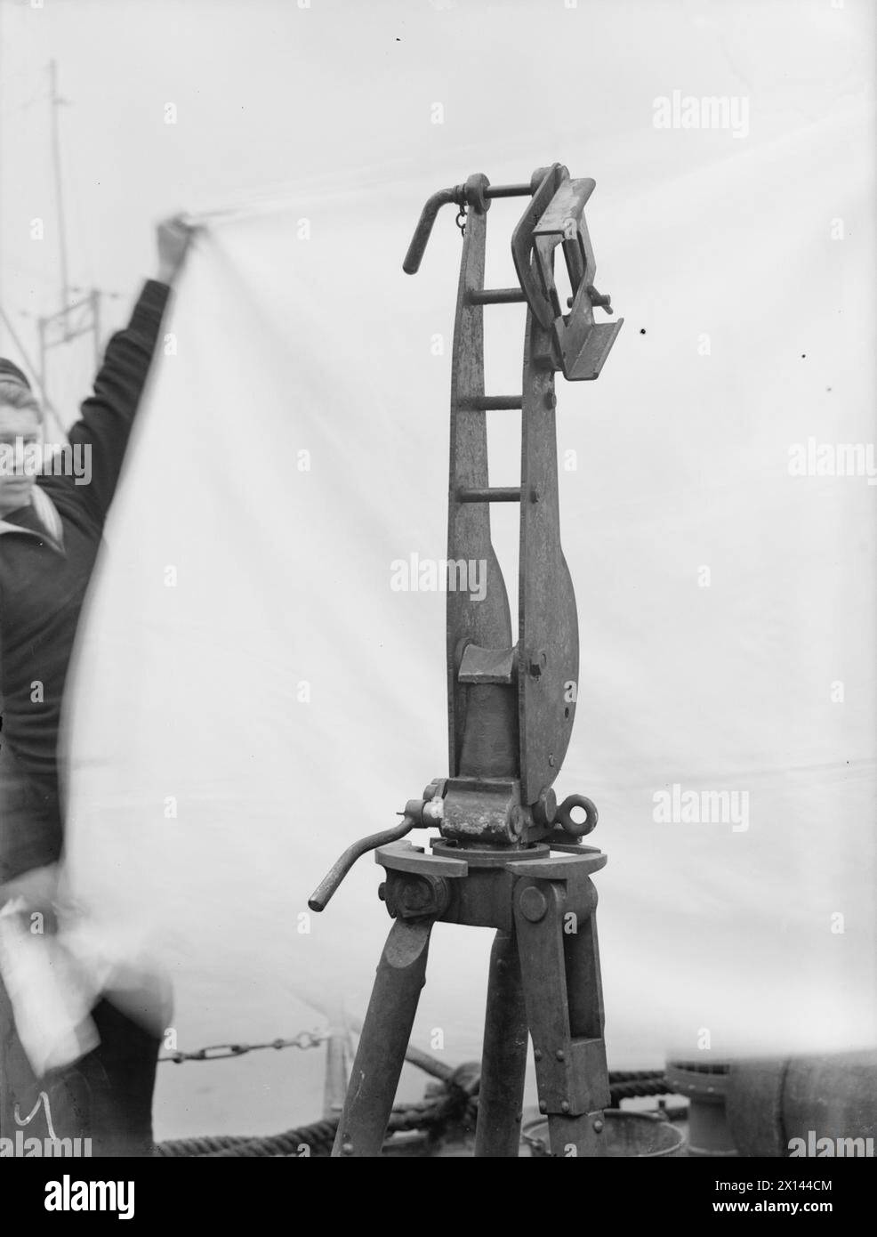 MOUNTING FOR COLT AUTOMATIC MACHINE GUN. DECEMBER 1941, ON BOARD HNMS ...