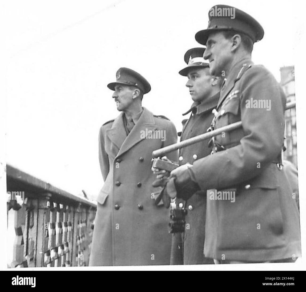 COMMANDER-IN-CHIEF HOME FORCES VISITS WESTERN COMMAND - The C-in-C ...