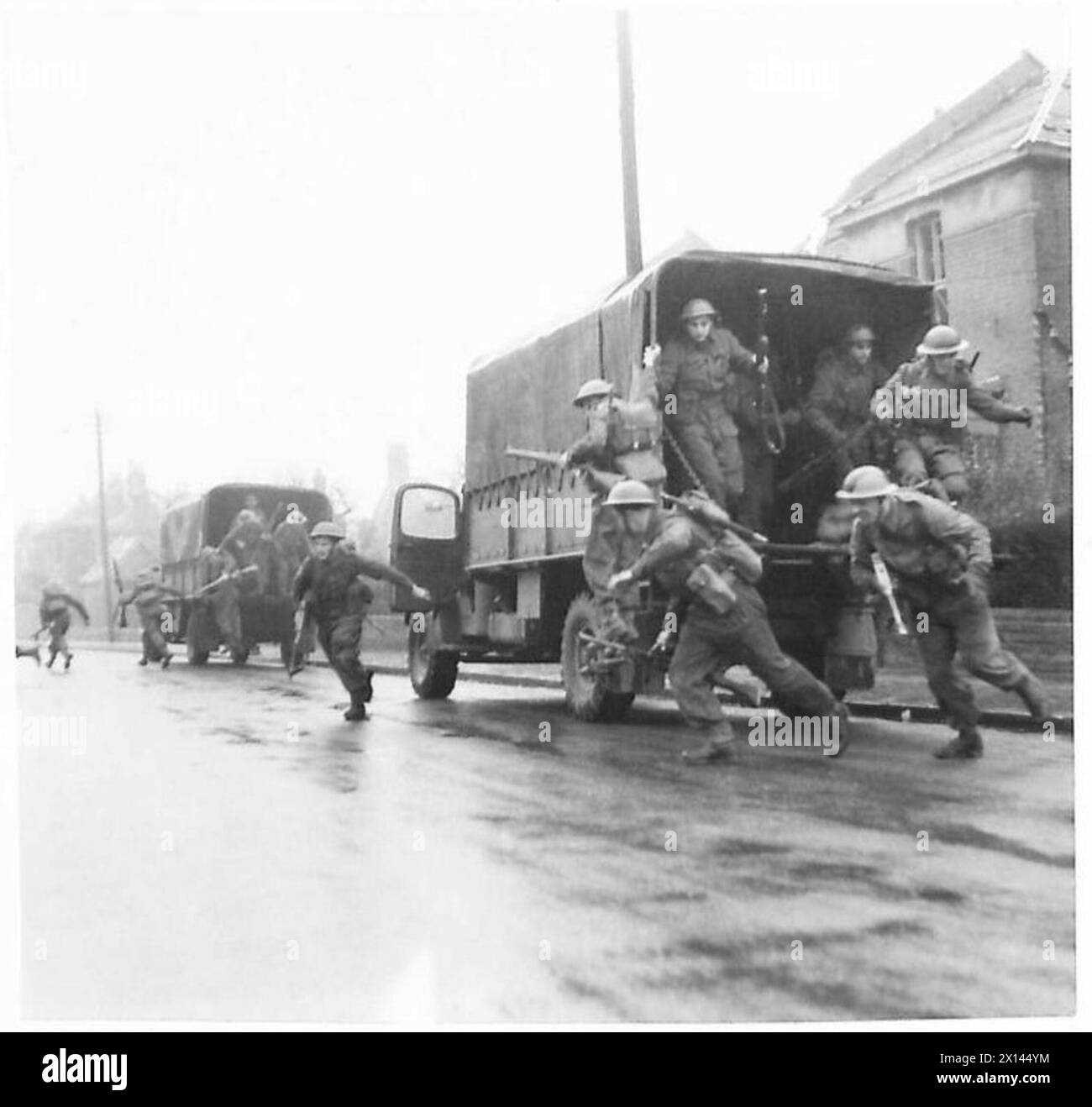 BOMBED STREETS PROVIDE ARMY WITH PRACTICE BATTLEGROUND - Troops ...