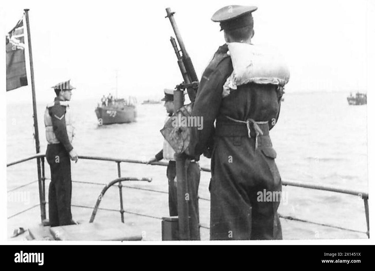 THE ARMY'S NAVY - Guns are constantly manned for any possible attack by ... THE ARMY'S NAVY - Guns are constantly manned for any possible attack by ...