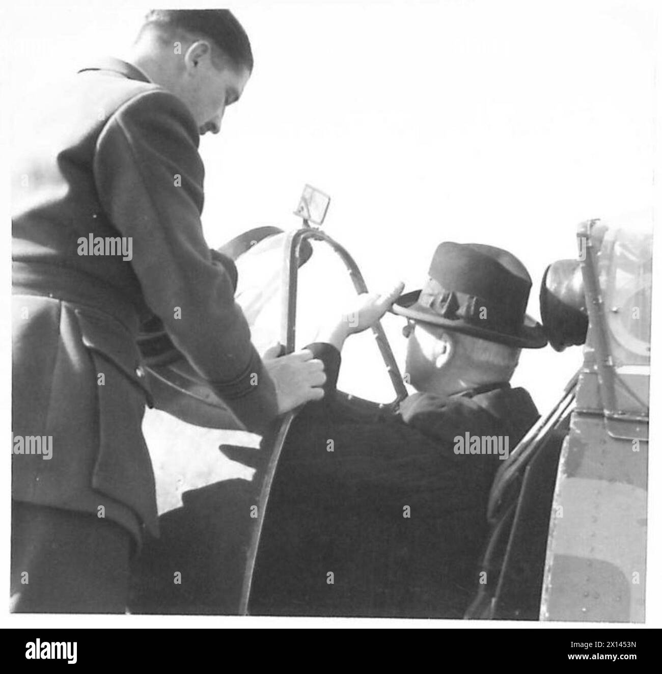 NEW ZEALAND PRIME MINISTER TOURS S.E. COMMAND - Mr. Frazer in the ...