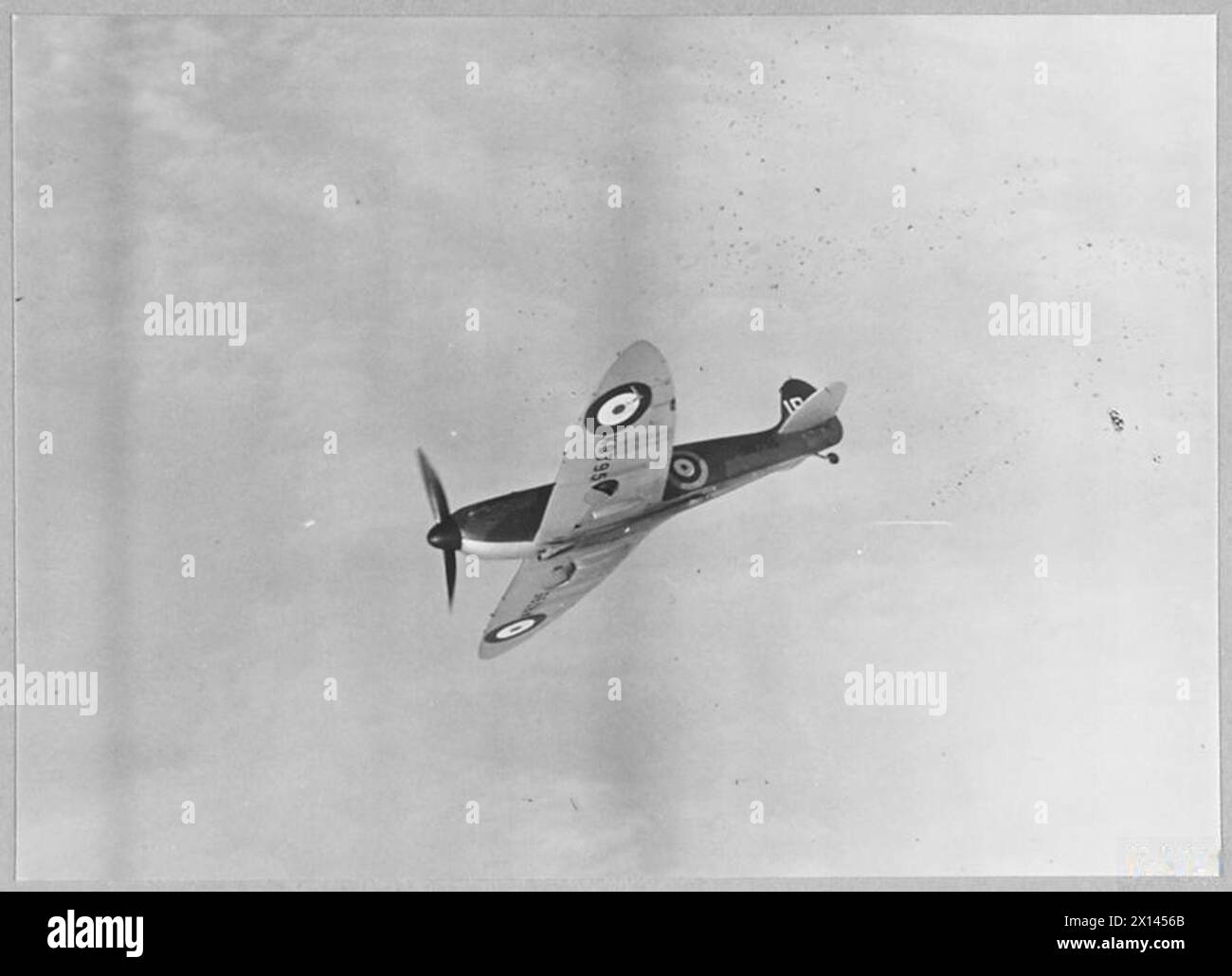 RAF FIGHTER COMMAND - A Spitfire Mk I of No. 19 Squadron in flight ...