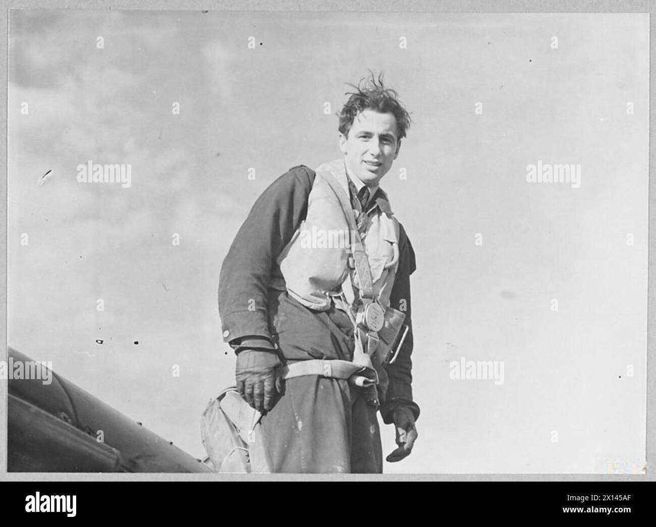 THE BATTLE OF BRITAIN 1940 - Hurricane pilot Flying Officer Thomas ...