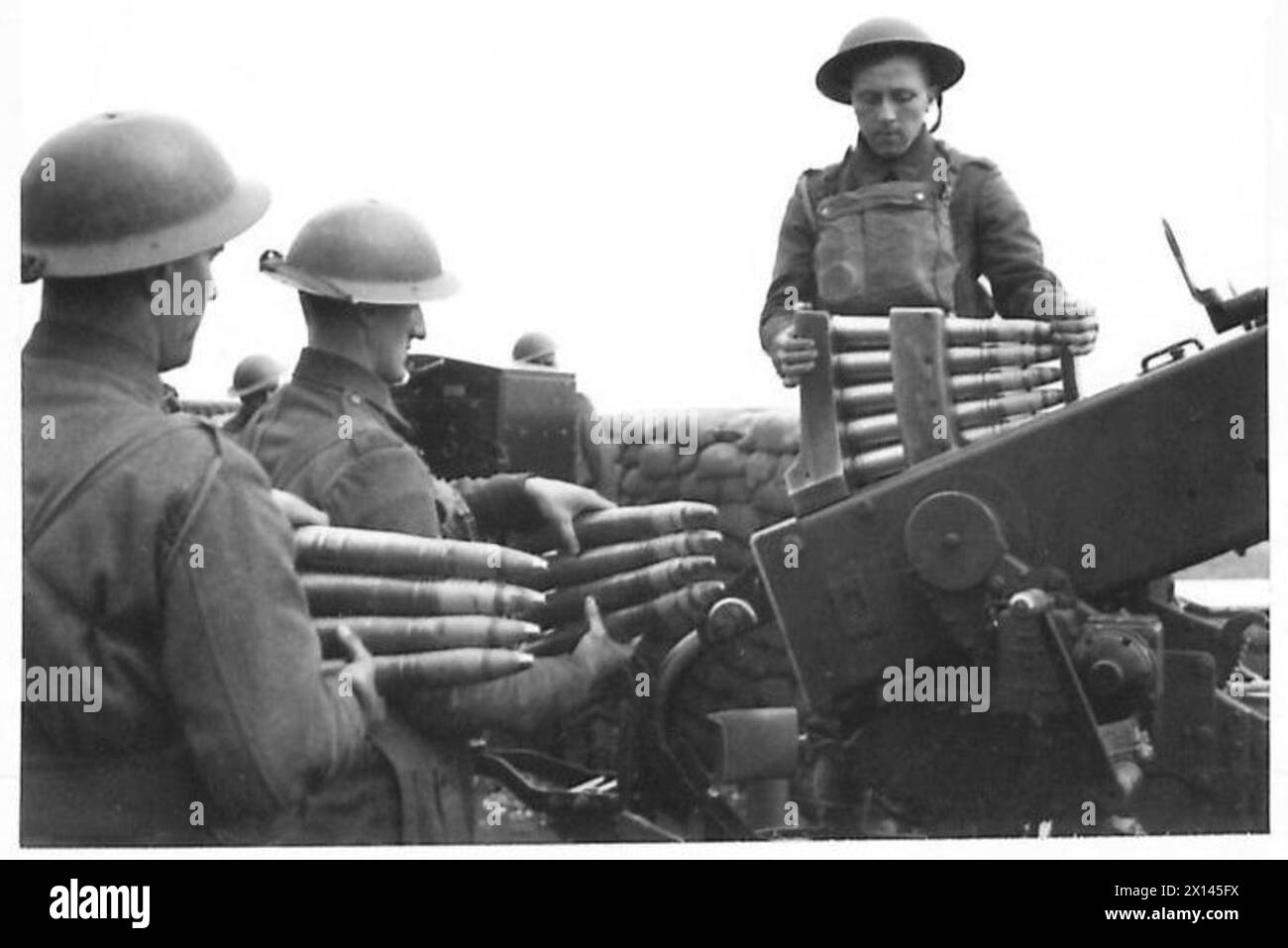 A BOFORS GUN - The shells are loaded into the gun in clips , British ...