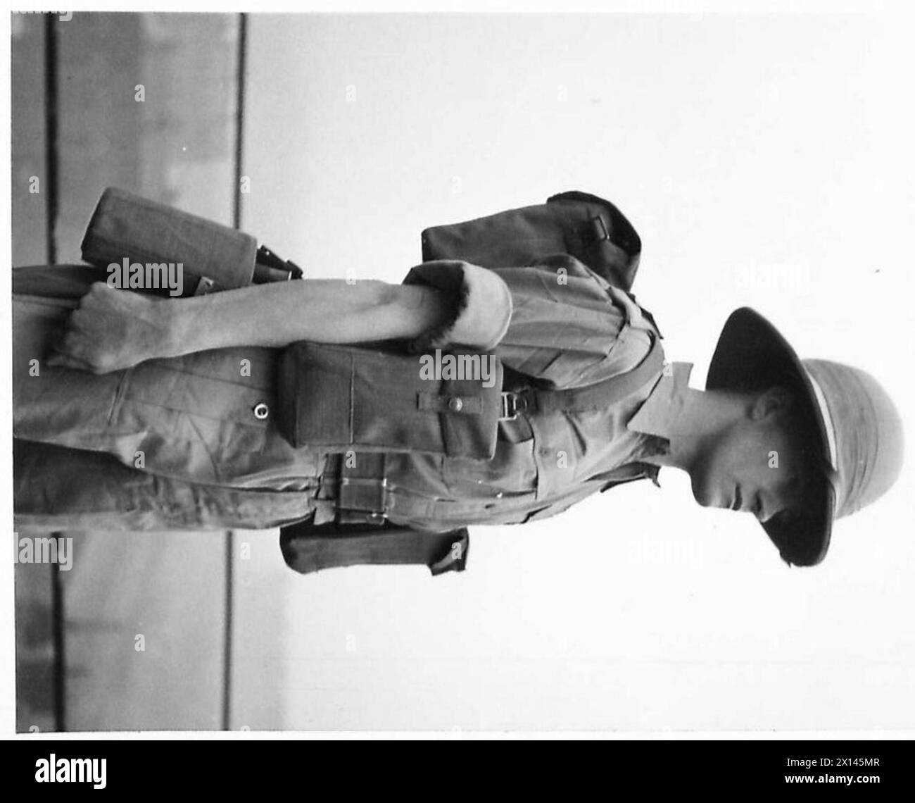 SOLDIERS TROPICAL KIT - A soldier is seen wearing tropical clothing ...