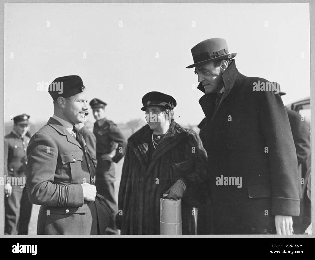 LORD REITH RETURNS FROM EMPIRE AIR TOUR - 14856 Picture (issued 1945 ...