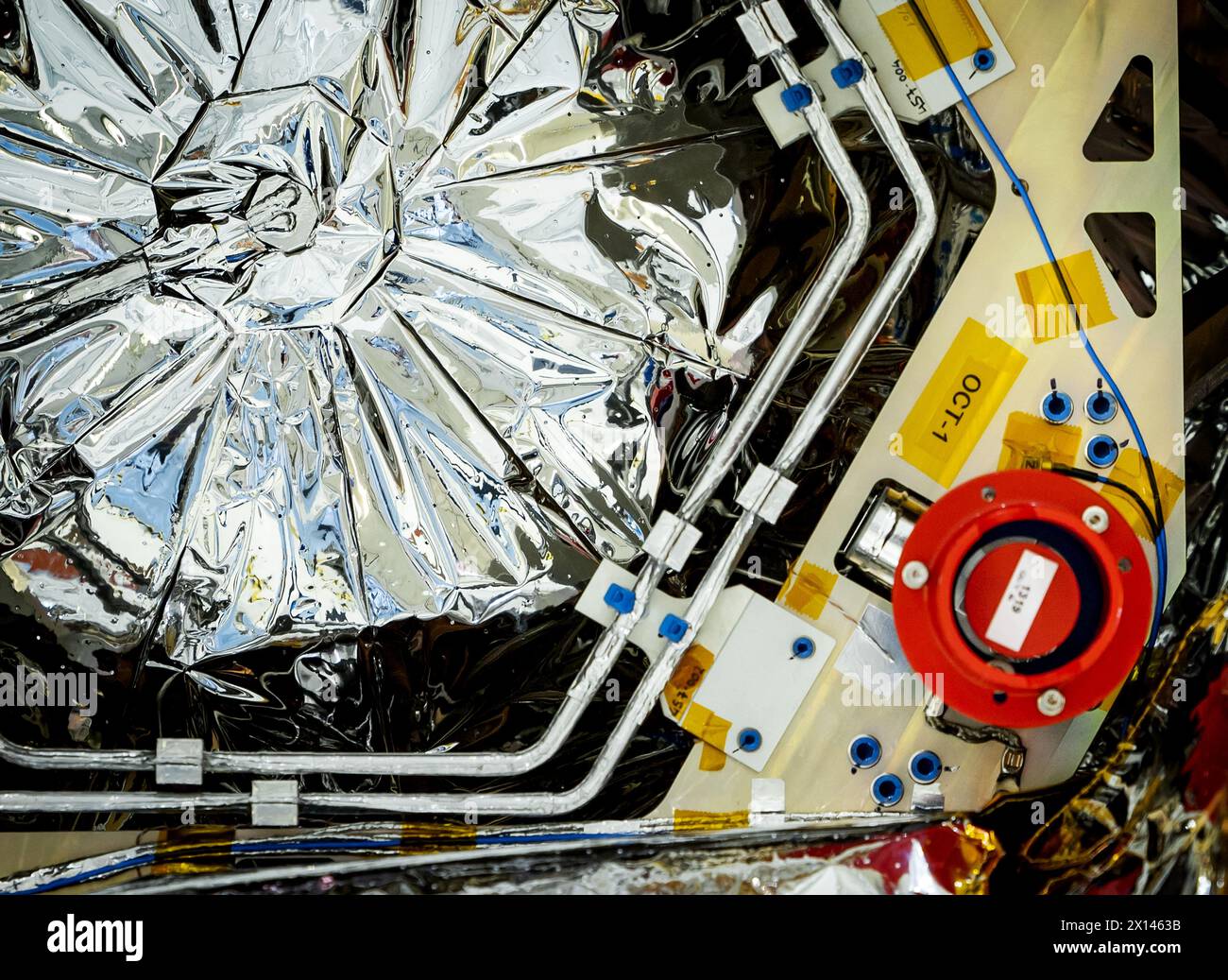 NOORDWIJK - The Hera spacecraft in a cleanroom of the European Space ...