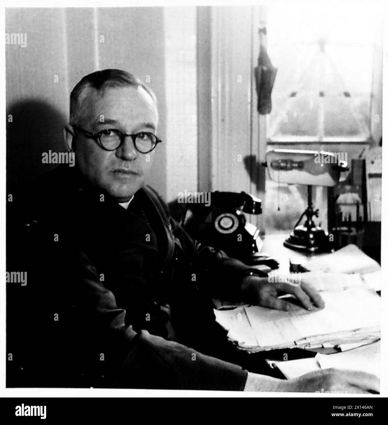 Chaplains assistant Black and White Stock Photos & Images - Alamy