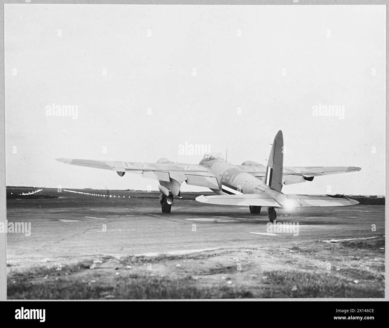 De havilland mosquito fighter hi-res stock photography and images - Alamy