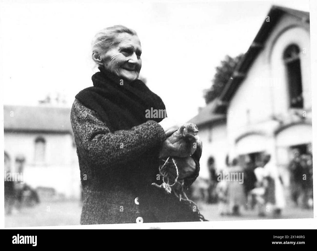 PRINTING FREE NEWSPAPER - This old French lady is happy again in the ...