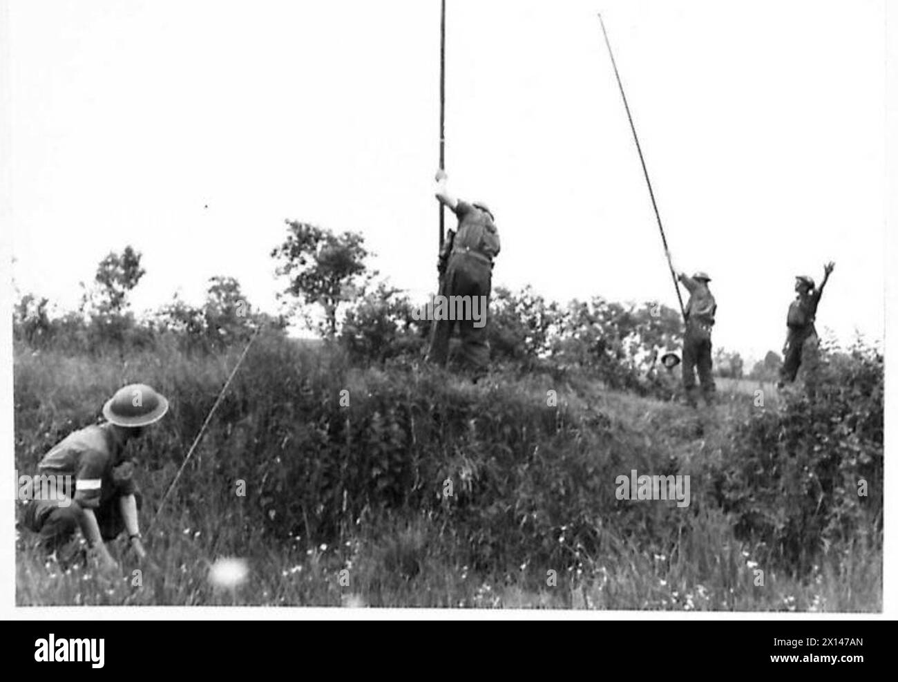 ROYAL CORPS OF SIGNALS - THE NERVES OF THE ARMY - Where a field ...